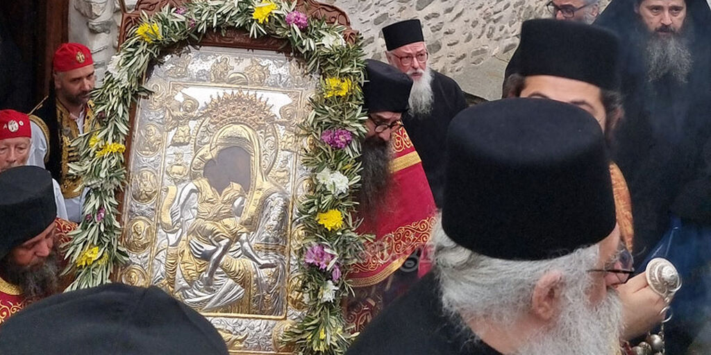 Axion Estin Icon arrives in Athens from Mt. Athos (+VIDEOS ...