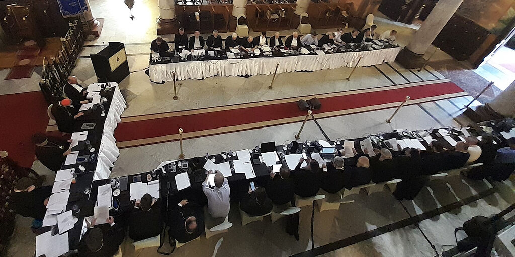Orthodox-Catholic dialogue commission adopts document on Synodality and ...
