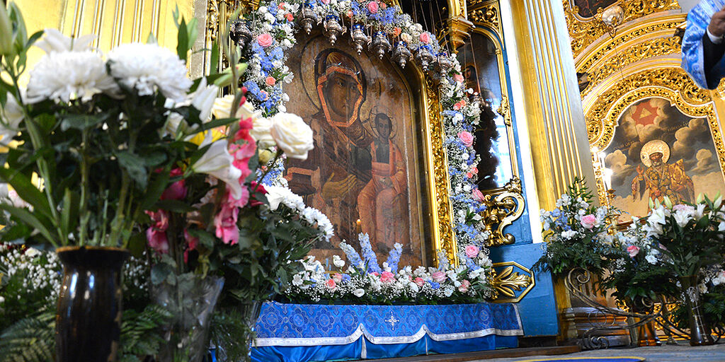 The “Gatekeeper” Smolensk Icon of the Mother of God in the War of 1812 ...