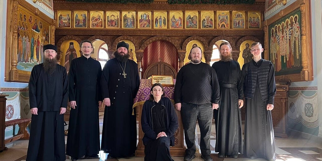 Liturgical life resumes at revived Crimean monastery / OrthoChristian.Com