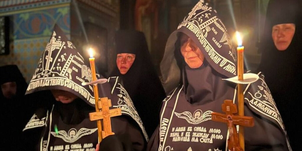 Nine monastic tonsures in the canonical Ukrainian Orthodox Church this ...