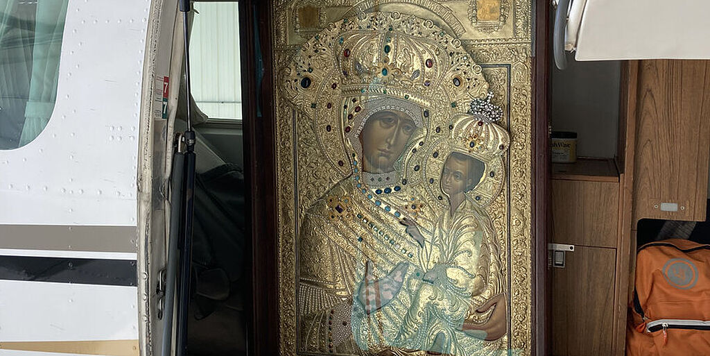 With The Tikhvin Icon Over Chicago and Michigan / OrthoChristian.Com