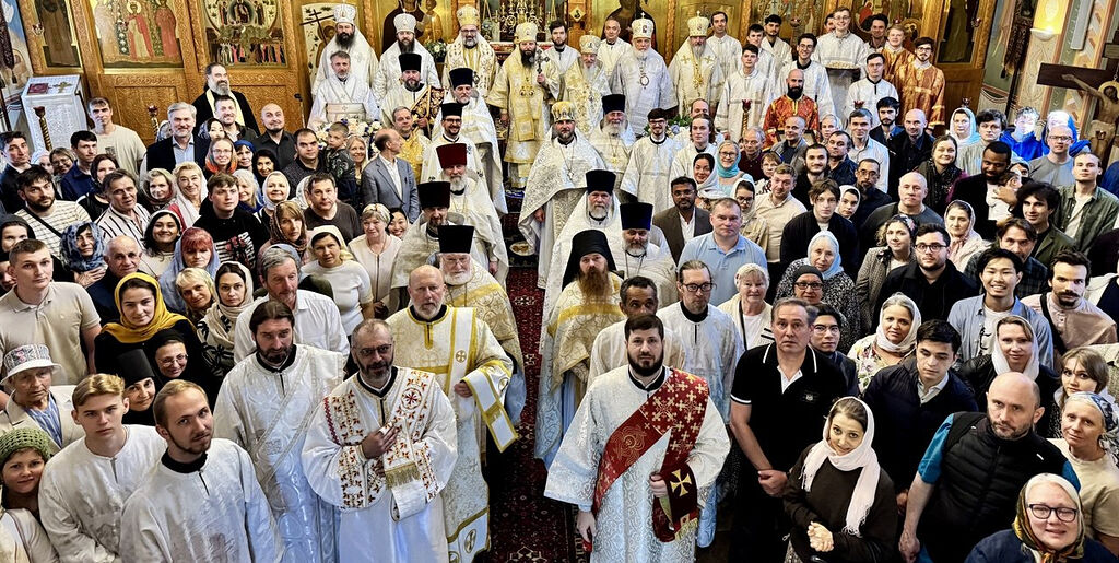 London: First Hierarch and Synod of ROCOR joined by Antiochian hierarch ...
