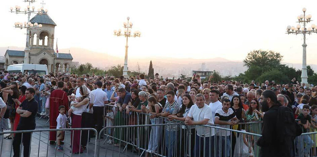 Patriarch of Georgia has 50,000 Godchildren after latest mass Baptism ...