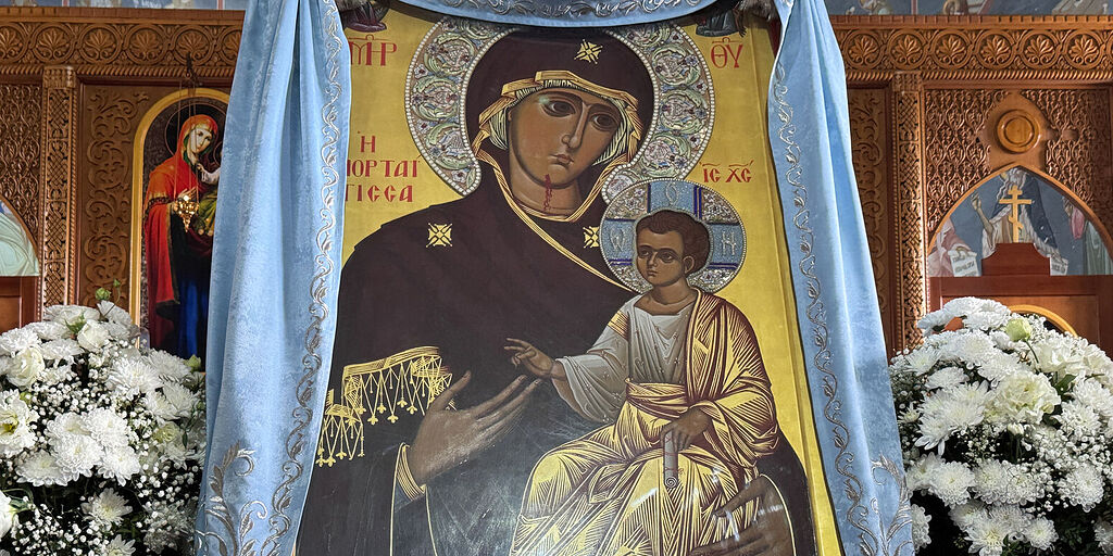Donetsk Iveron Icon returns to its home monastery after 11 years ...