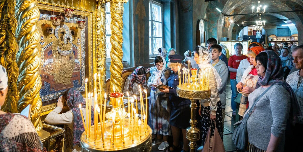 Blessed Help from the Queen of All Icon at Moscow’s Novospassky ...